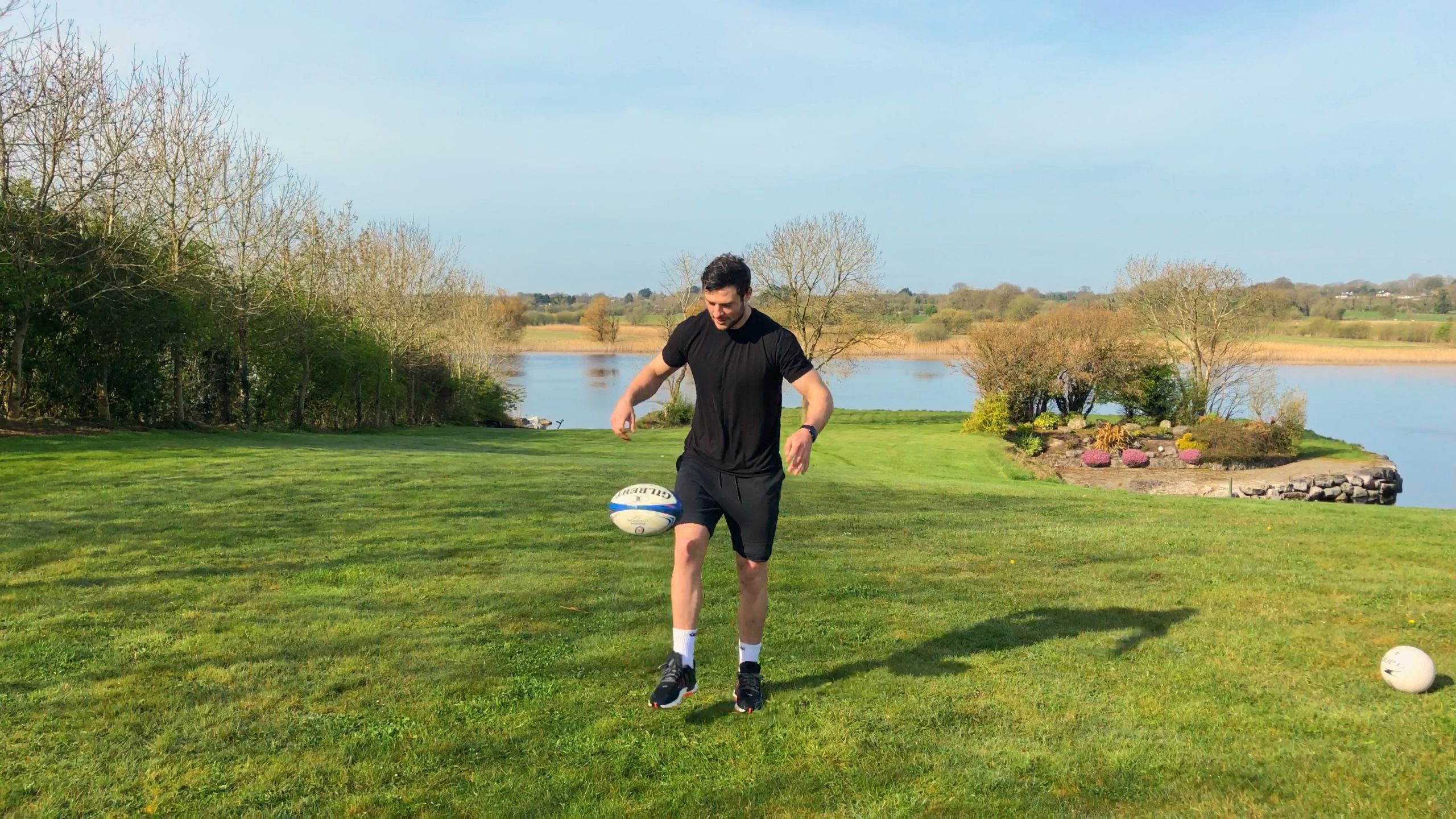 Robbie Still Unbranded | AdWorld.ie