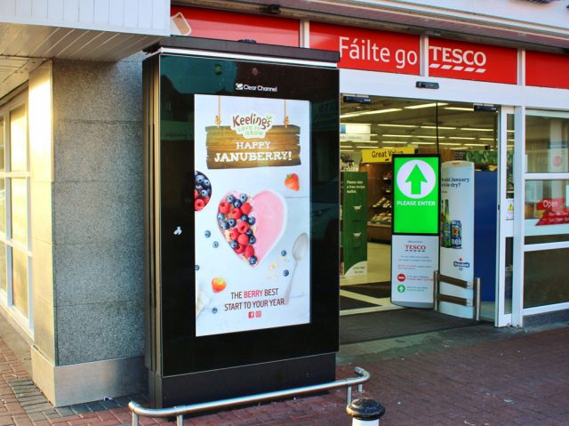 Out \ Look: The Power of Classic OOH Formats | AdWorld.ie
