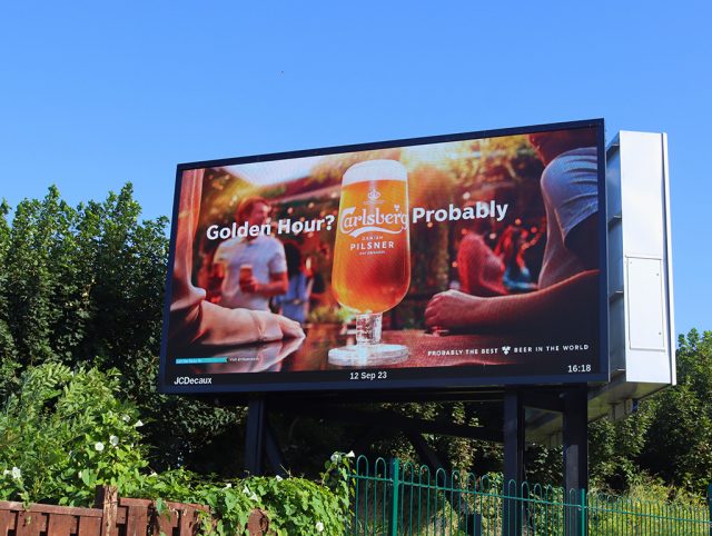 Out \ Look: Cadbury shows its Generous Spirit through Dynamic OOH ...