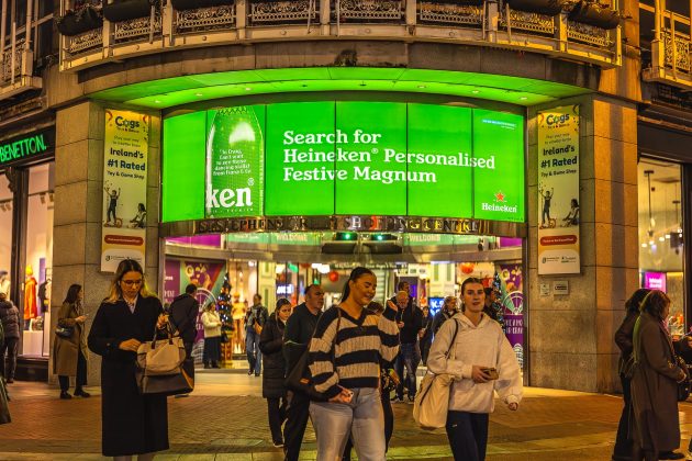 Heineken Begins Festive Season with Digital OOH Activation | AdWorld.ie